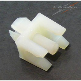 Bonnet Stay Clip – C Bradley Motorsport