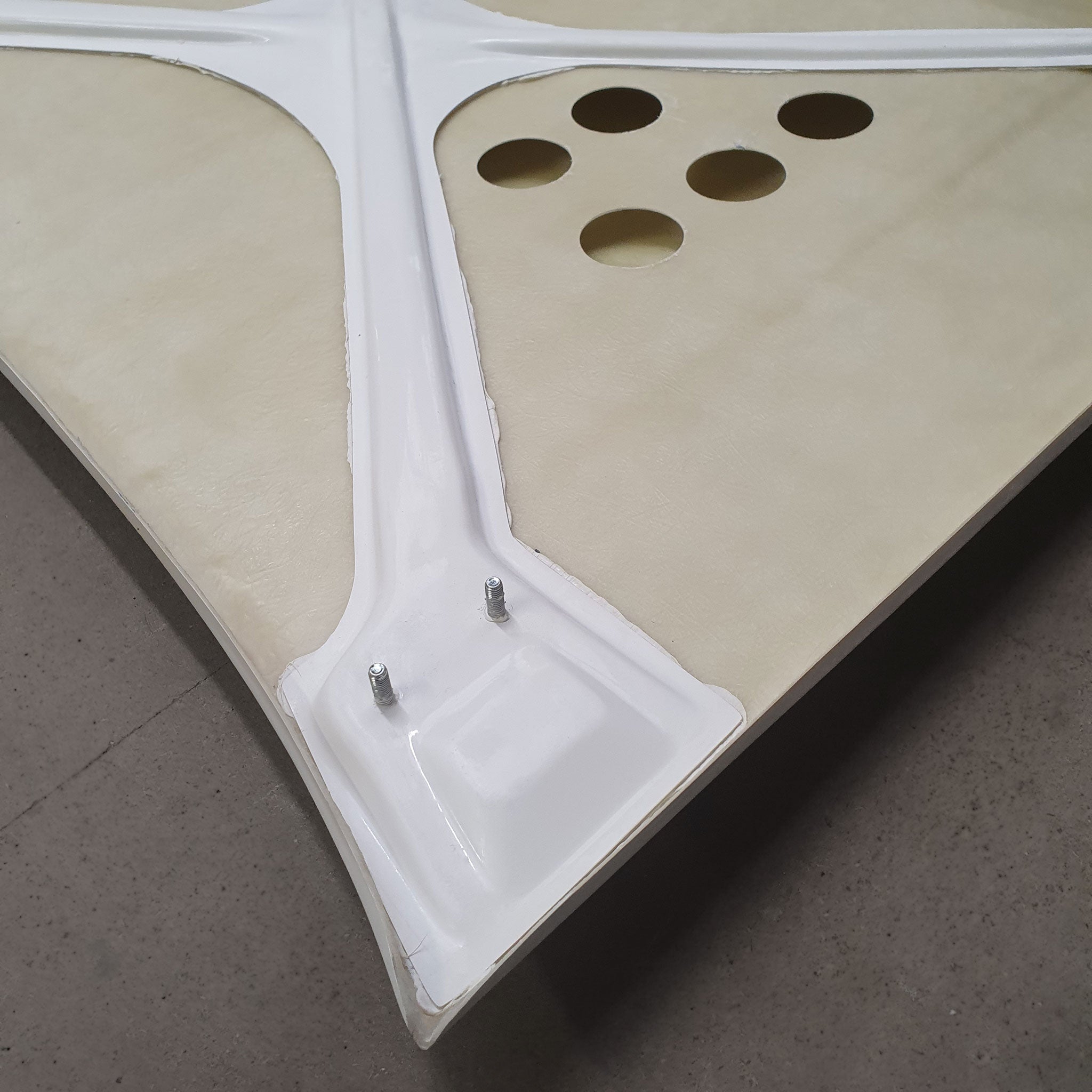 Mk2 Escort Fibreglass Bonnet With Scoop – C Bradley Motorsport