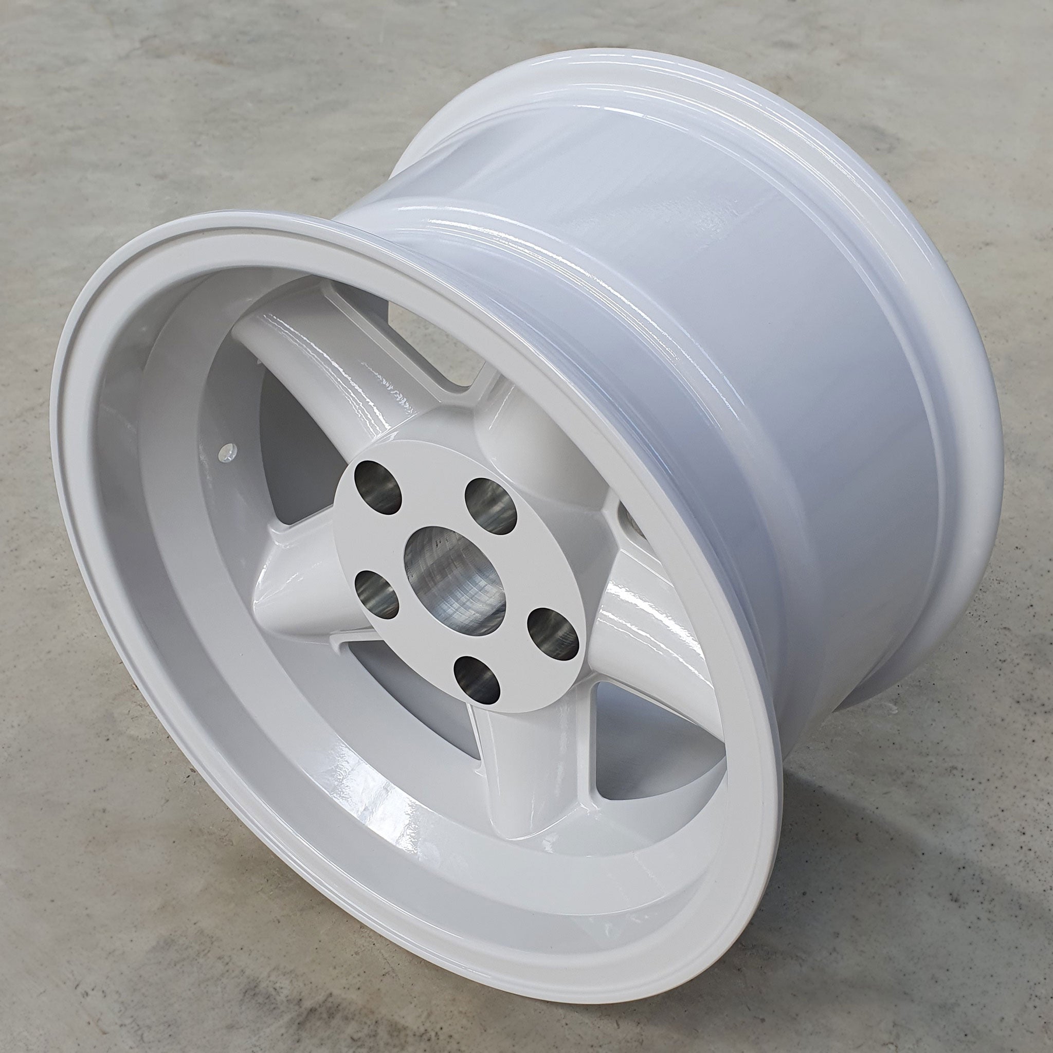 9.0x15" Revolution Wheel ET0 in White (Opel 5 Spoke 5x120) – C Bradley ...